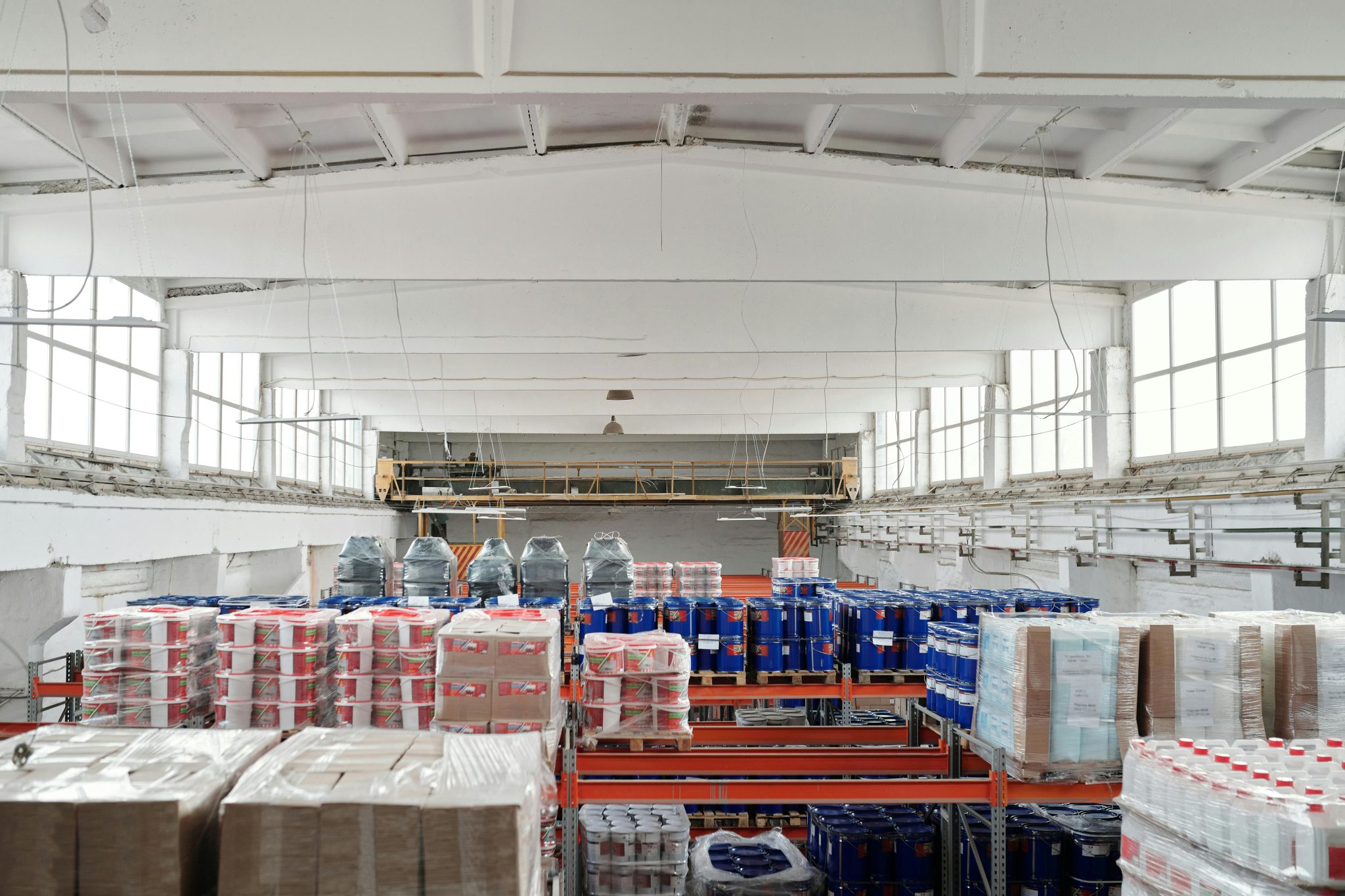 Warehouse Vs. Stockroom: Differences in Inventory Management | ShelfDB Blog